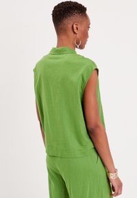 Cache Cache ZUM BINDEN - Camisa - vert/verde - Zalando.es