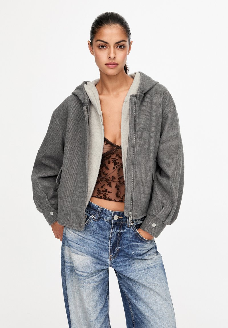 PULL&BEAR HOODED - Summer jacket - grey - Zalando