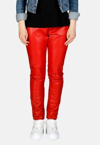 VALAIZA Lederhose - rot - Zalando.de