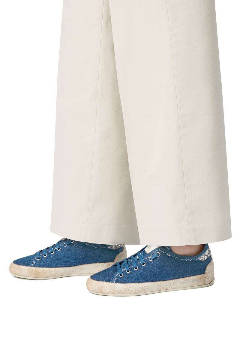 Candice Cooper Sneaker low - blau - Zalando.de