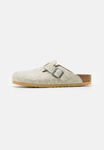 Birkenstock BOSTON NARROW FIT UNISEX - Slippers - eggshell/off-white ...