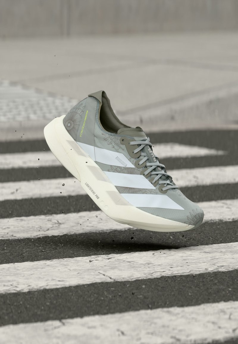 adidas Performance ADIZERO ADIOS PRO 4 - Løbesko til landevejen ...