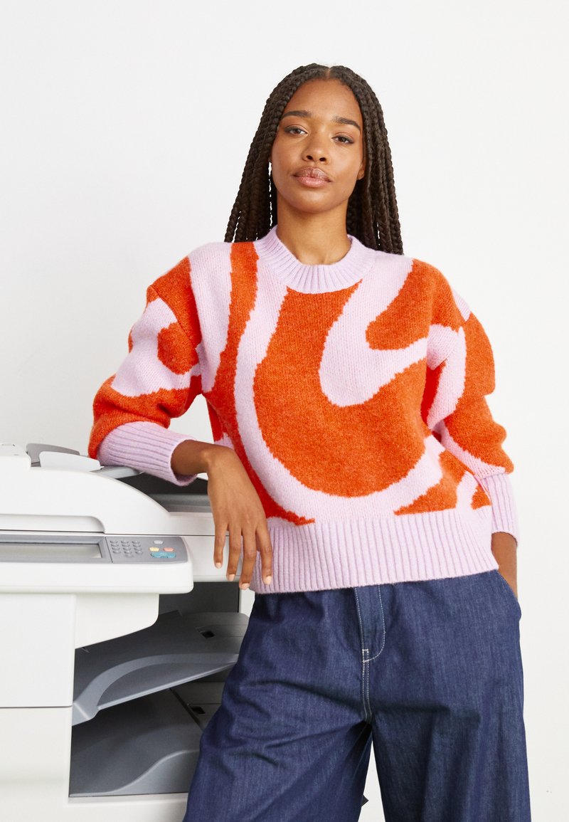 On Vacation SWIRLS KNIT SWEATER - Jumper - peach/multi-coloured ...