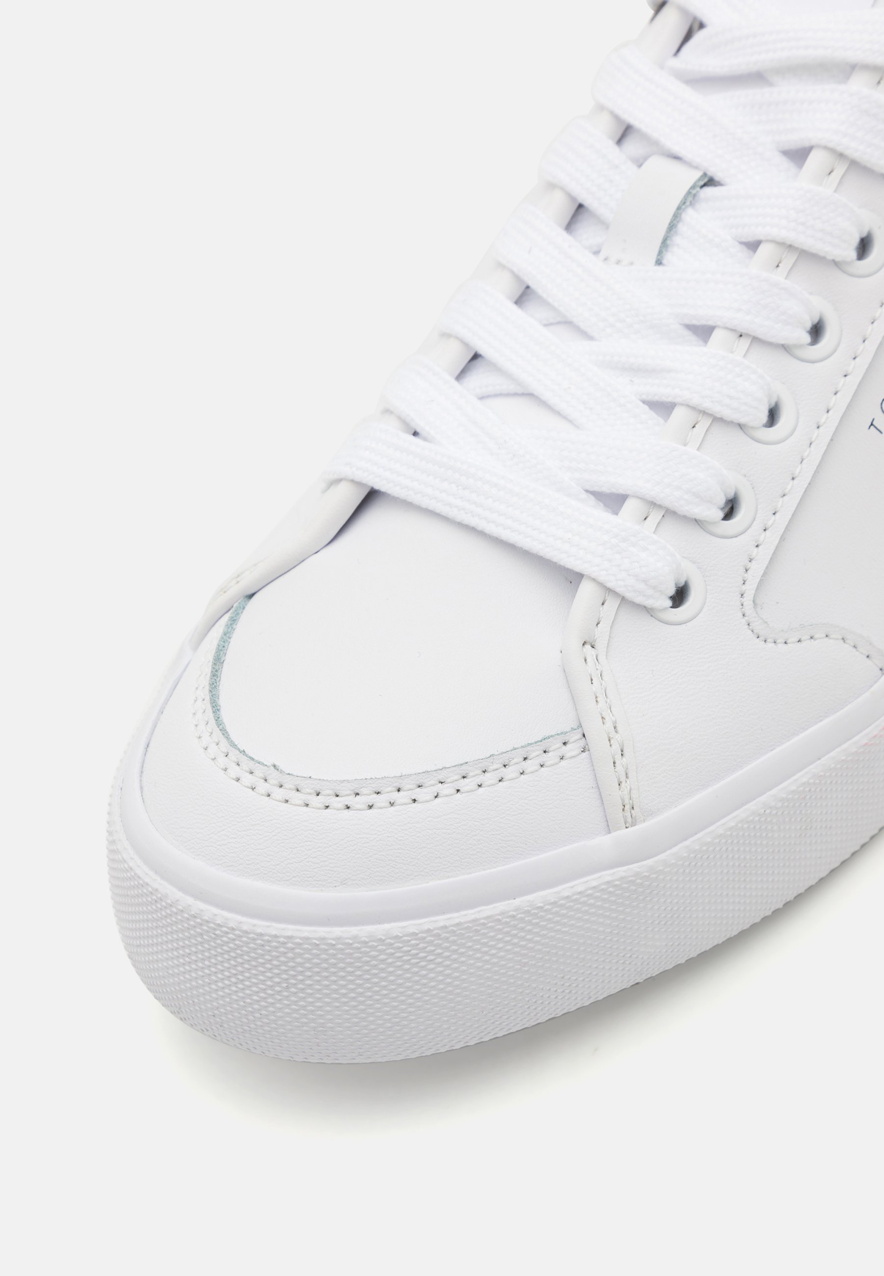 CORE CORPORATE Sneaker low white