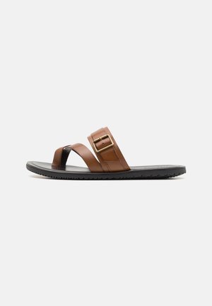 Pier One UNISEX - Sandalias - cognac/coñac - Zalando.es