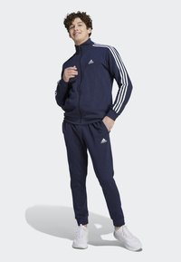 adidas Sportswear SET - Tuta - legend ink/blu scuro - Zalando.it