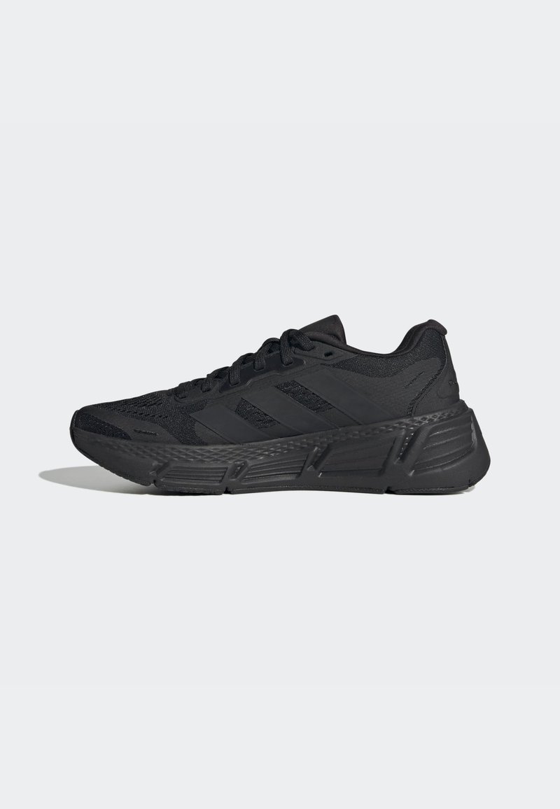 adidas Performance QUESTAR 2 - Laufschuh Neutral - core black/carbon ...
