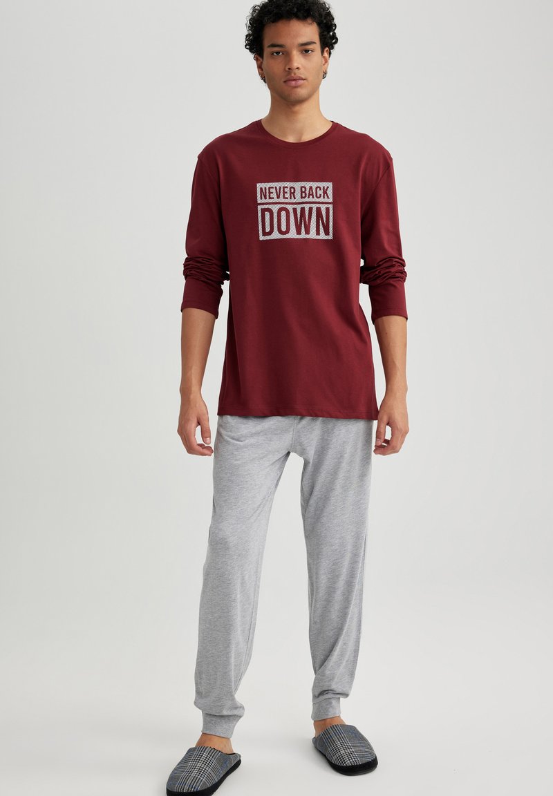 DeFacto SET REGULAR FIT COMBINATION - Pyjama - bordeaux/bordeauxrood - Zalando.nl