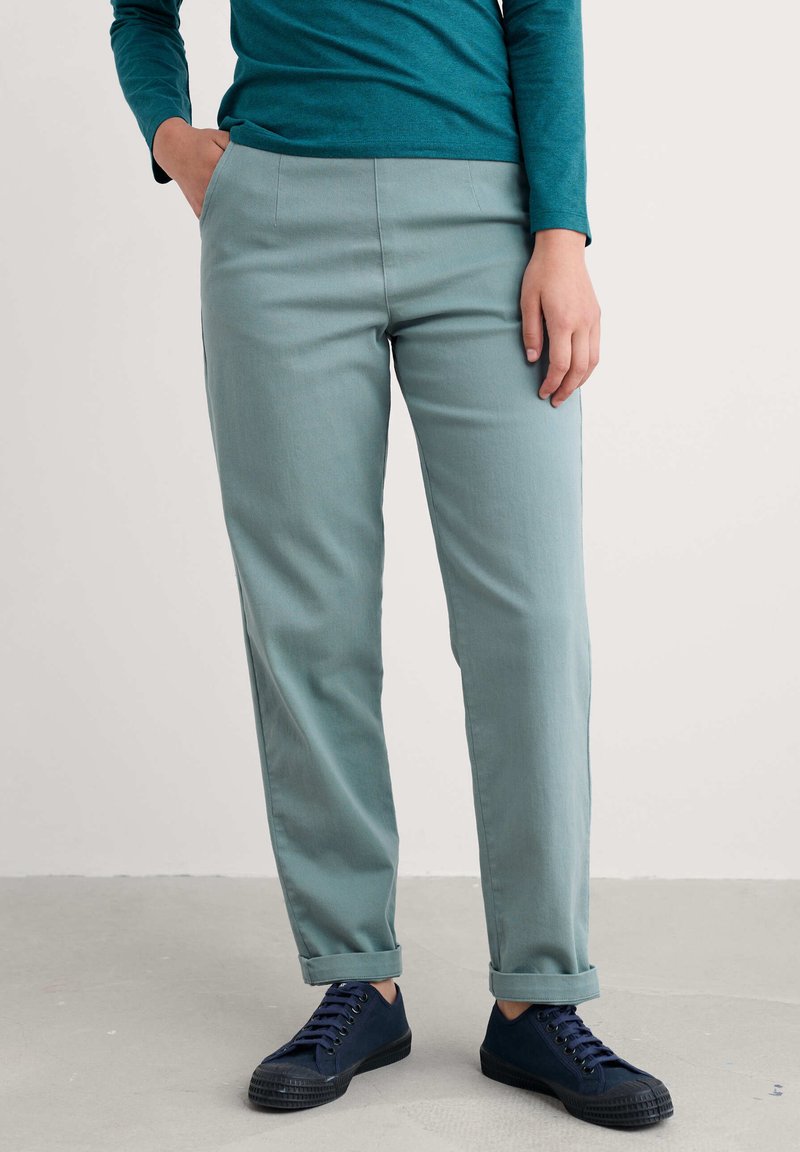 Seasalt Cornwall WATERDANCE - Pantalon classique - blue - lichen/bleu ...