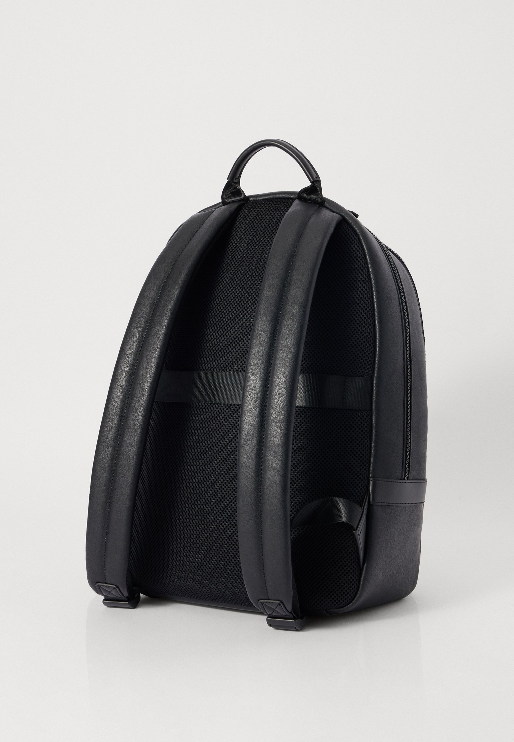 Armani Exchange BACKPACK UNISEX Sac a dos black noir ZALANDO.FR