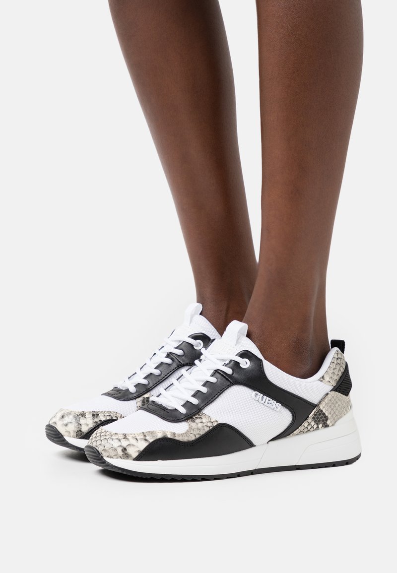 Guess METZ - Tossud - roccia/black/valge - Zalando.ee