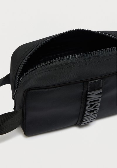 MOSCHINO CARRY ME BEAUTY UNISEX - Wash bag - nero/black - Zalando