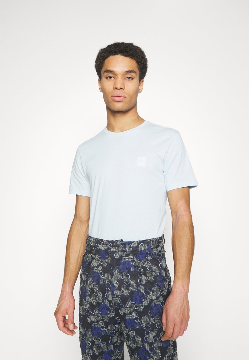 BOSS TALES - Basic T-shirt - open blue/blue - Zalando.co.uk