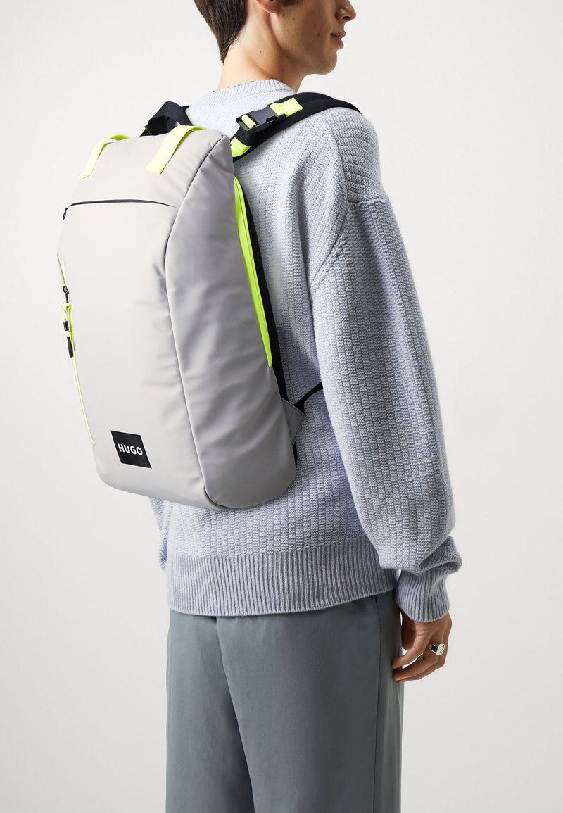 HUGO QUANTUM BACKPACK - Tagesrucksack - light/pastel grey/grau - Zalando.de
