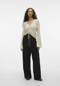 Vero Moda NEWLEXSUN ROUCH - Strickpullover - birch/beige - Zalando.de
