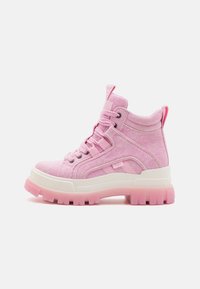 Buffalo ASPHA MID - Kotníkové boty na platformě - pink/růžová - Zalando.cz