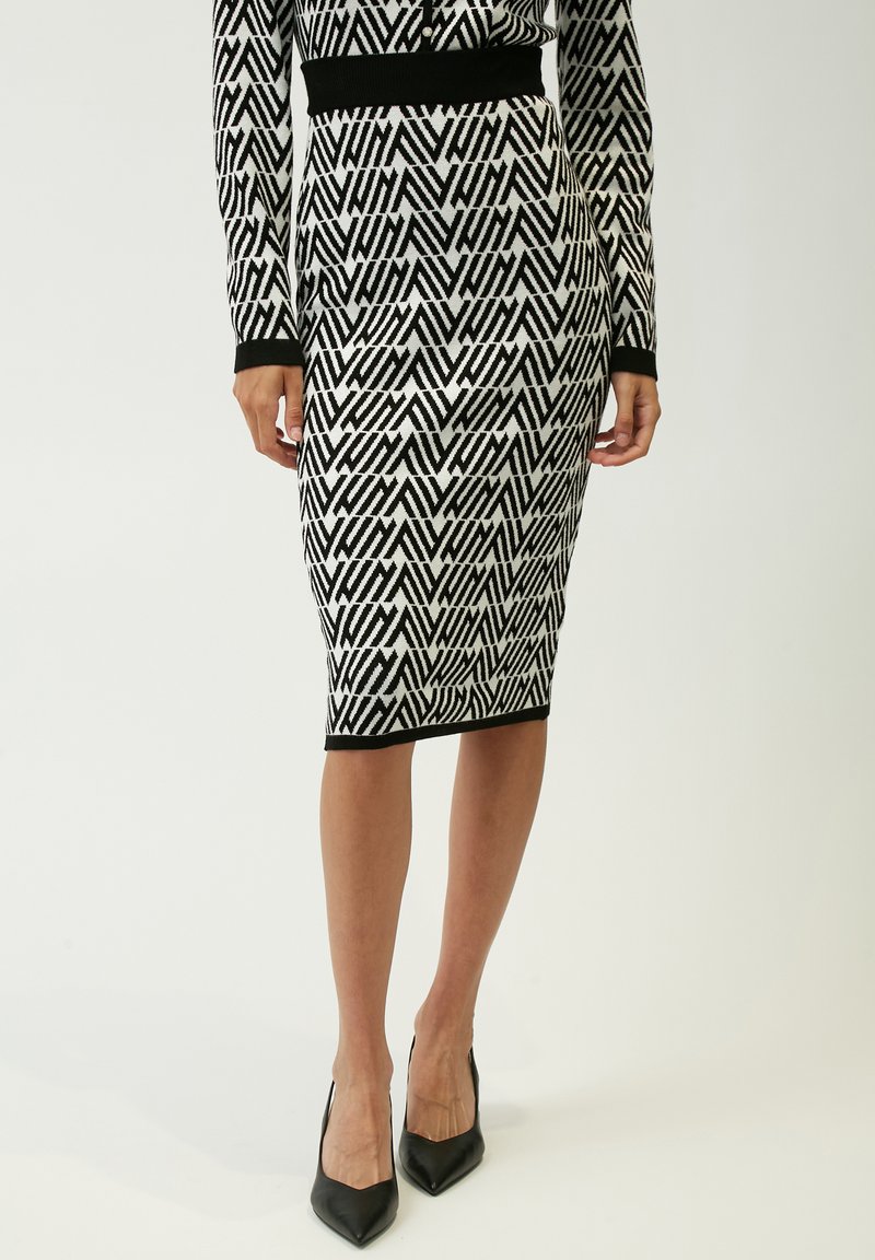 INFLUENCER LOGO ALL-OVER MID-LENGTH - Pencil skirt - black - Zalando