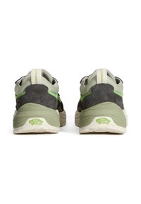 Vans ULTRARANGE NEO 2.0 - Sneaker low - ba - black/white/schwarz ...