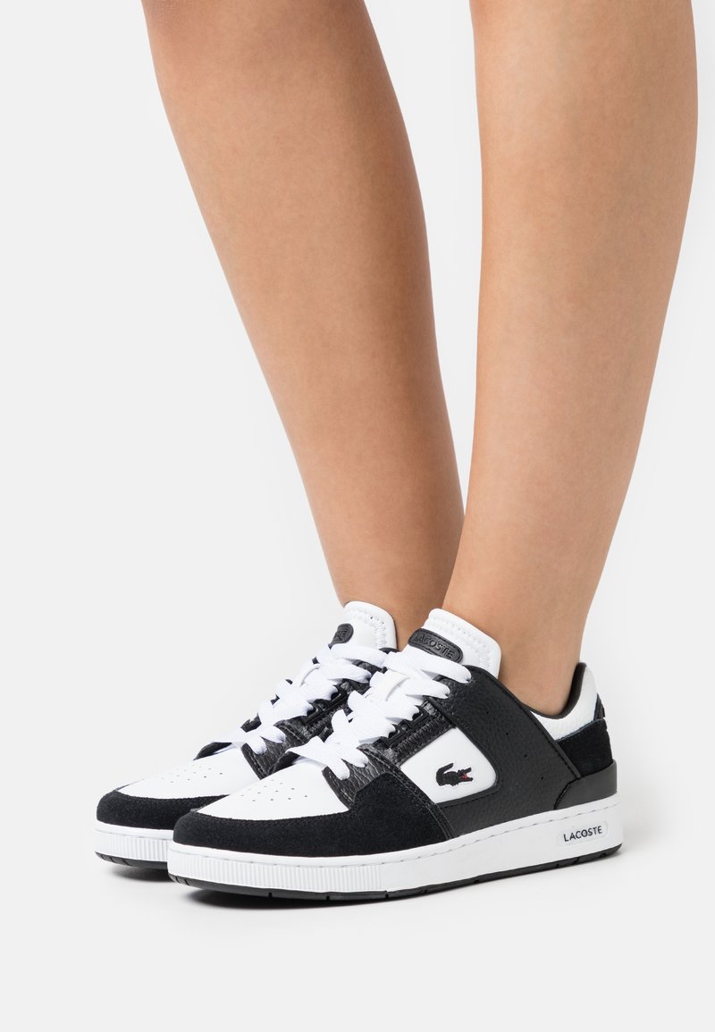 Lacoste COURT CAGE - Trainers - white/black/white - Zalando