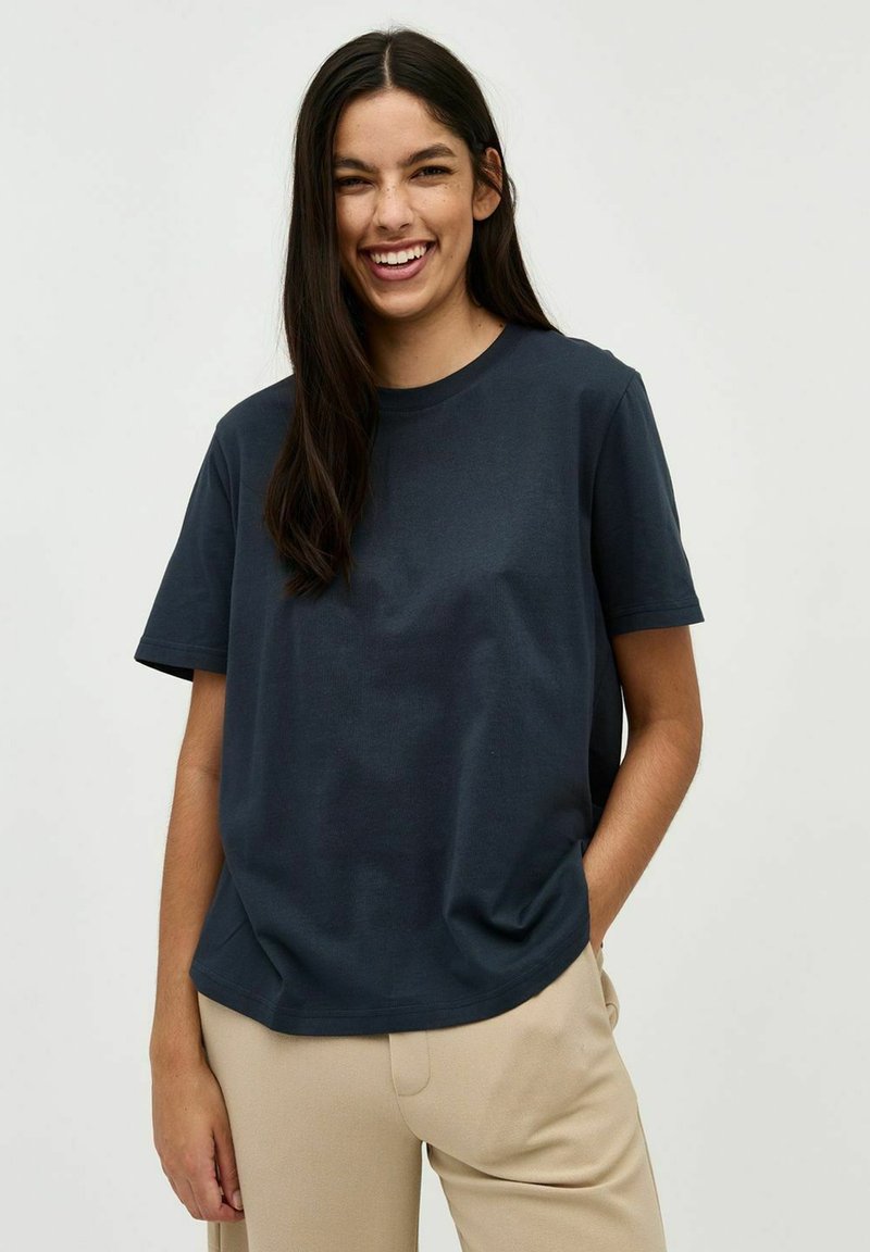 mbyM BEEJA - T-Shirt basic - collegiate blue/dunkelblau - Zalando.de