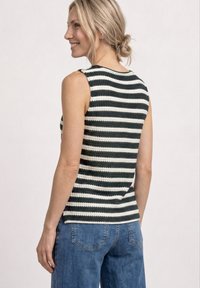 Street One Top - deep bound green/dunkelgrün - Zalando.at