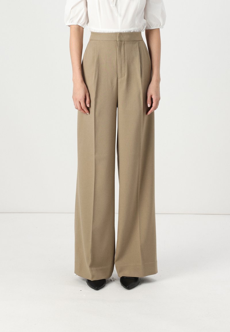 Copenhagen Muse TAILOR PANTS - Trousers - camel/brown - Zalando.ie
