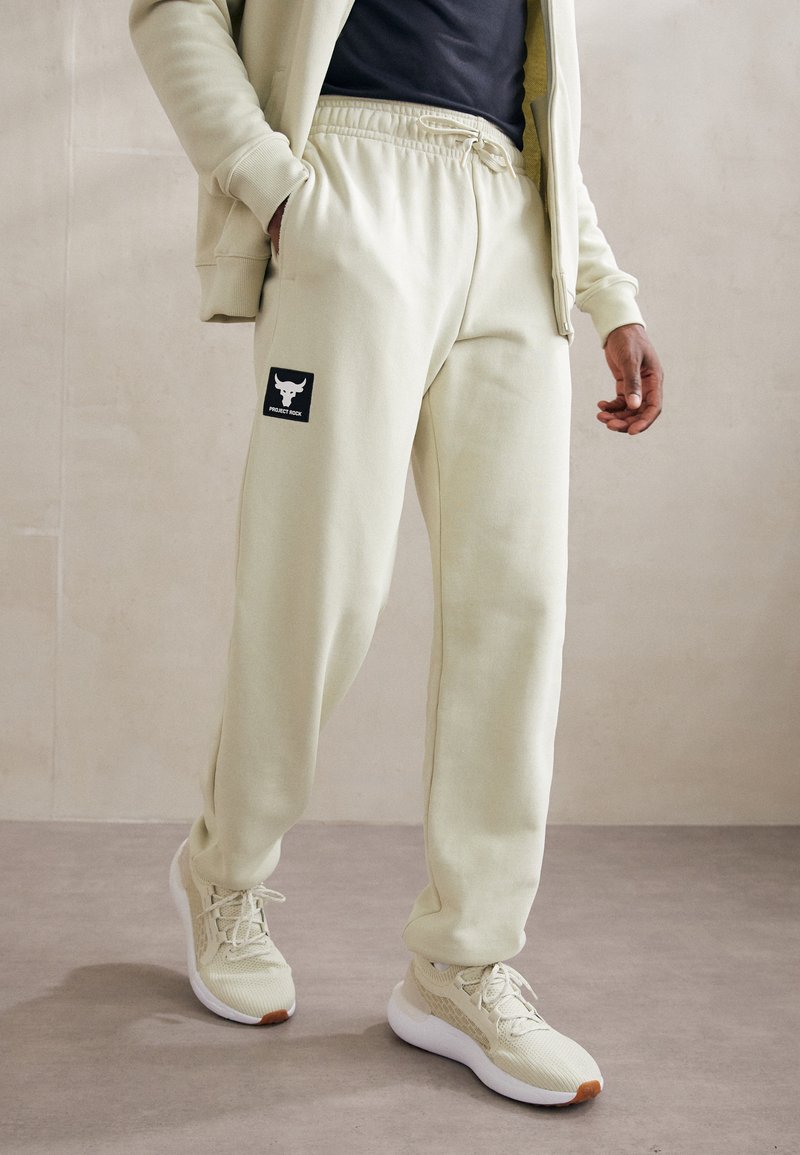 Under Armour PROJECT ROCK HEAVYWEIGHT TERRY JOGGER - Tracksuit bottoms ...