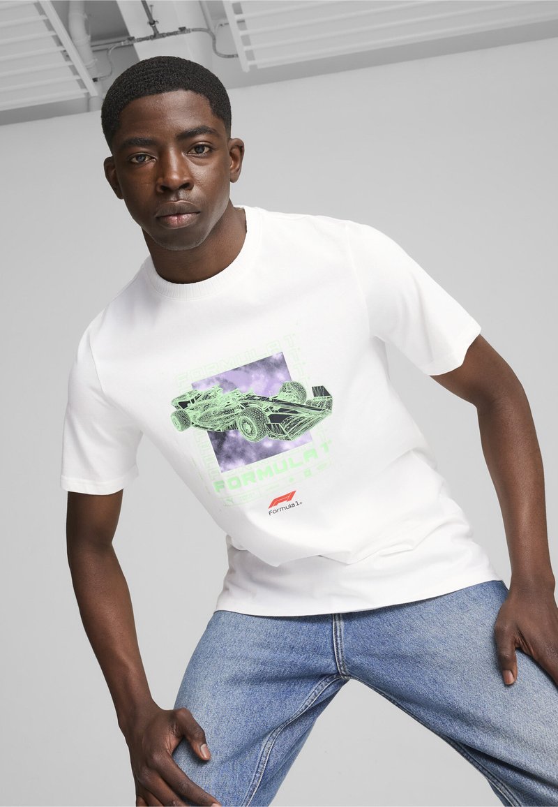 Puma F1 LOGO GRAPHIC - T-shirt con stampa - white/bianco - Zalando.it