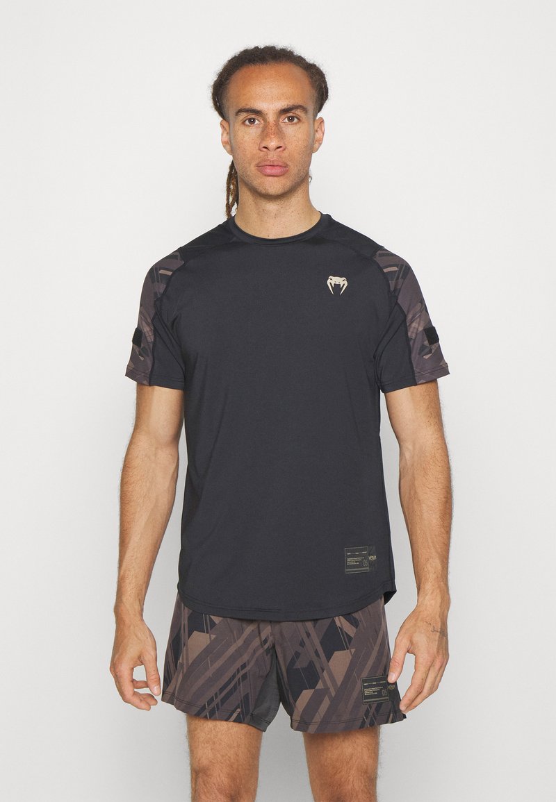 Venum TECMO DRY TECH - Sports T-shirt - black - Zalando.de