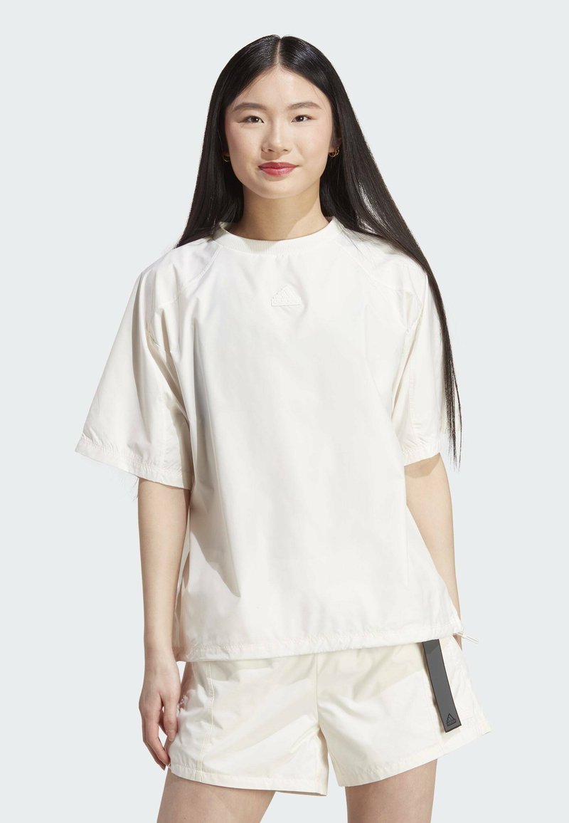 adidas Sportswear CITY ESCAPE - Basic T-shirt - chalk white/white ...