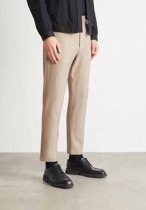 Les Deux COMO TONE REG SUIT PANTS - Stoffhose - dark navy/light sand ...