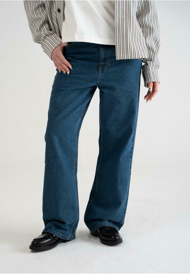 PROHIBITED SOHO BAGGY - Jean boyfriend - blue/bleu - ZALANDO.FR