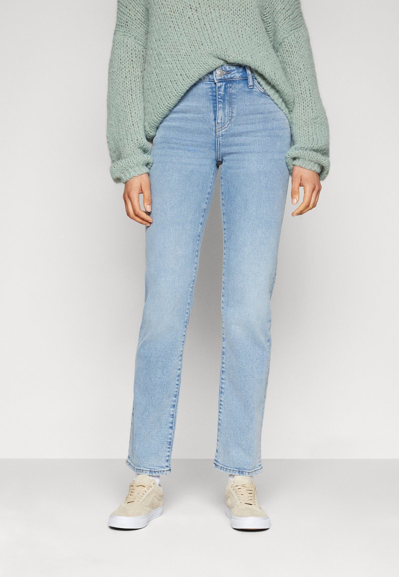Pieces PCKELLY STRAIGHT - Straight leg jeans - light blue denim ...