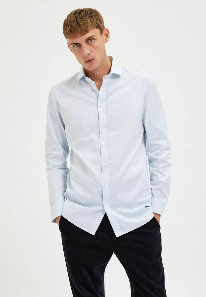 Selected Homme FORMELLES - Camisa elegante - light blue/azul claro ...