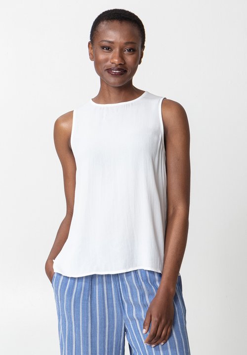 Avasta Tuunikad ja pluusid naistele veebis | ZALANDO