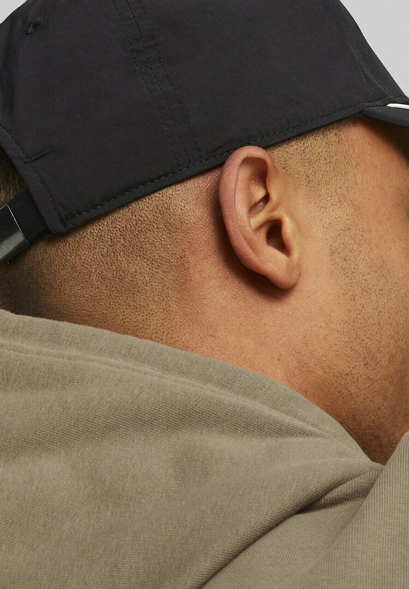 Puma FORWARD HISTORY - Cap - black/schwarz - Zalando.ch