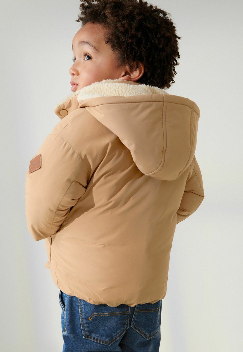 Next PADDED JACKET WITH BORG LINED HOOD . - Jachetă de iarnă - tan ...