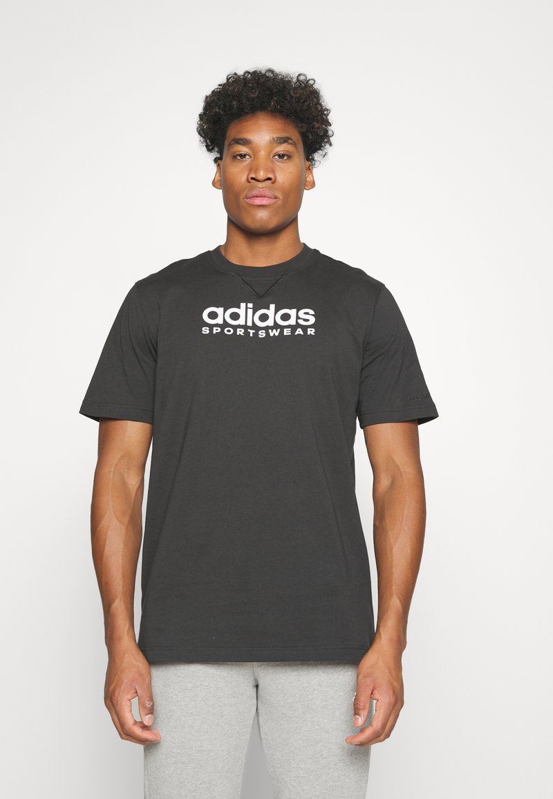 adidas Sportswear ALL SZN - Triko s potiskem - black/černá - Zalando.cz