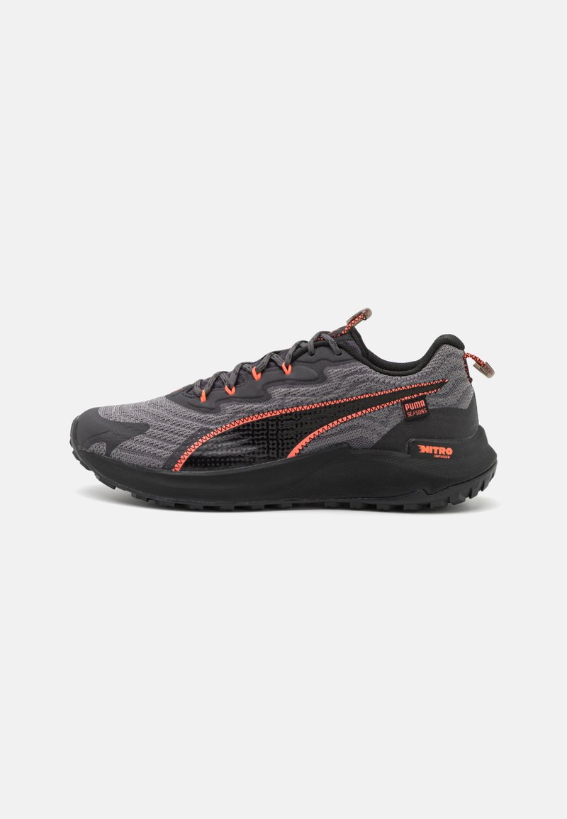 Puma FAST TRAC NITRO 2 - Laufschuh Trail - cool dark gray/neon sun/grau ...