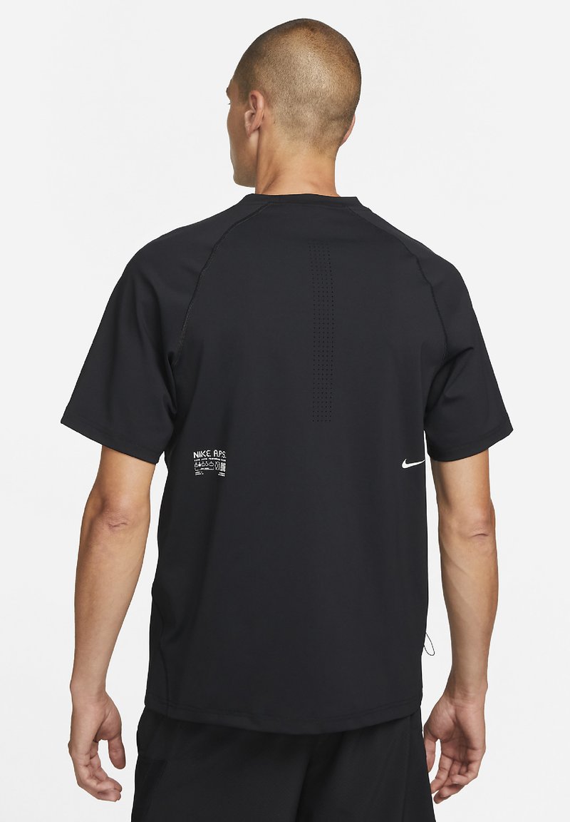 Nike Performance M NK DFADV AXIS SS - Sport T-Shirt - black white ...