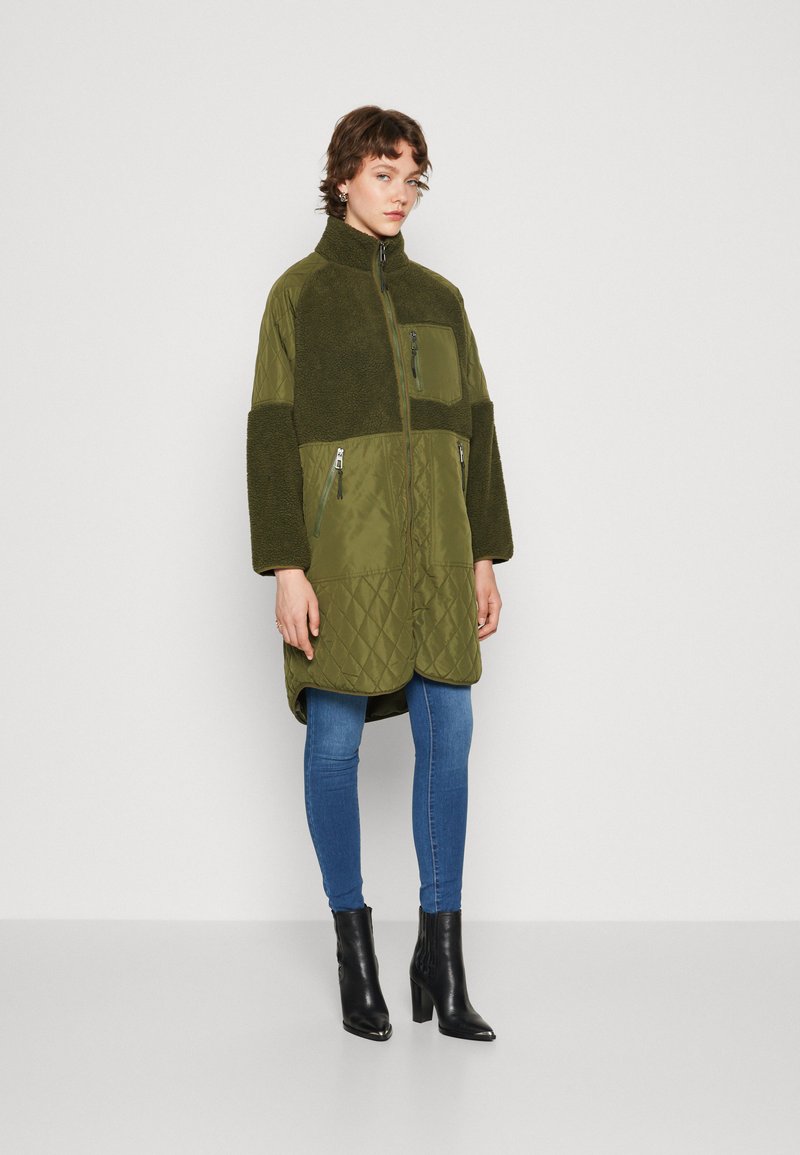 ONLY ONLOHIO QUILT MIX - Talvemantel - winter moss/khaki - Zalando.ee