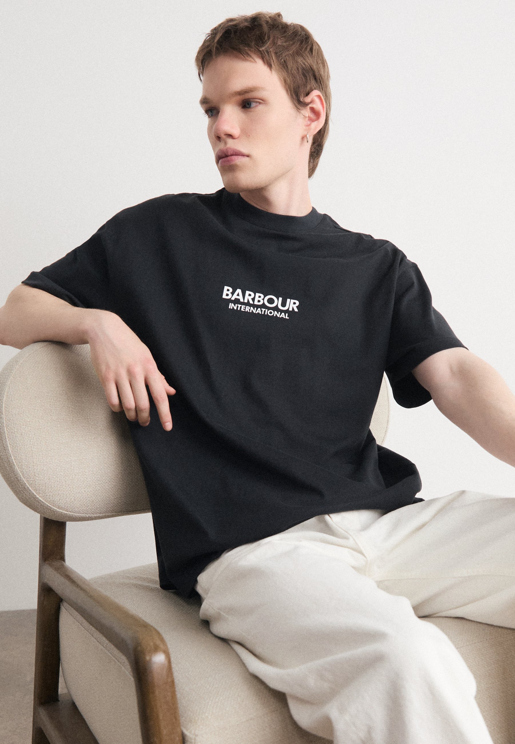 Barbour International FORMULA T Shirt print black schwarz Zalando