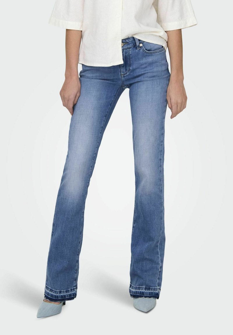 ONLY Jeans Bootcut - medium blue denim/blue denim - Zalando