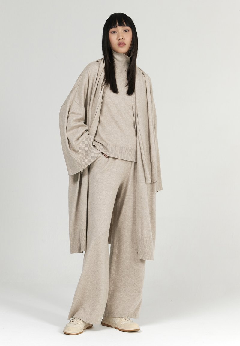 Leem SCARF-DETAIL - Strickjacke - light whea/hellbraun - Zalando.de