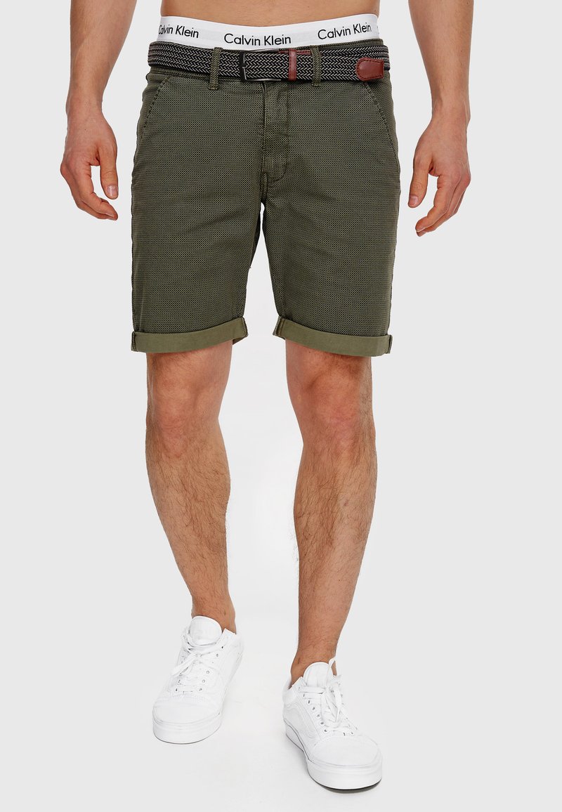 INDICODE JEANS Shorts - army/dunkelgrün - Zalando.ch