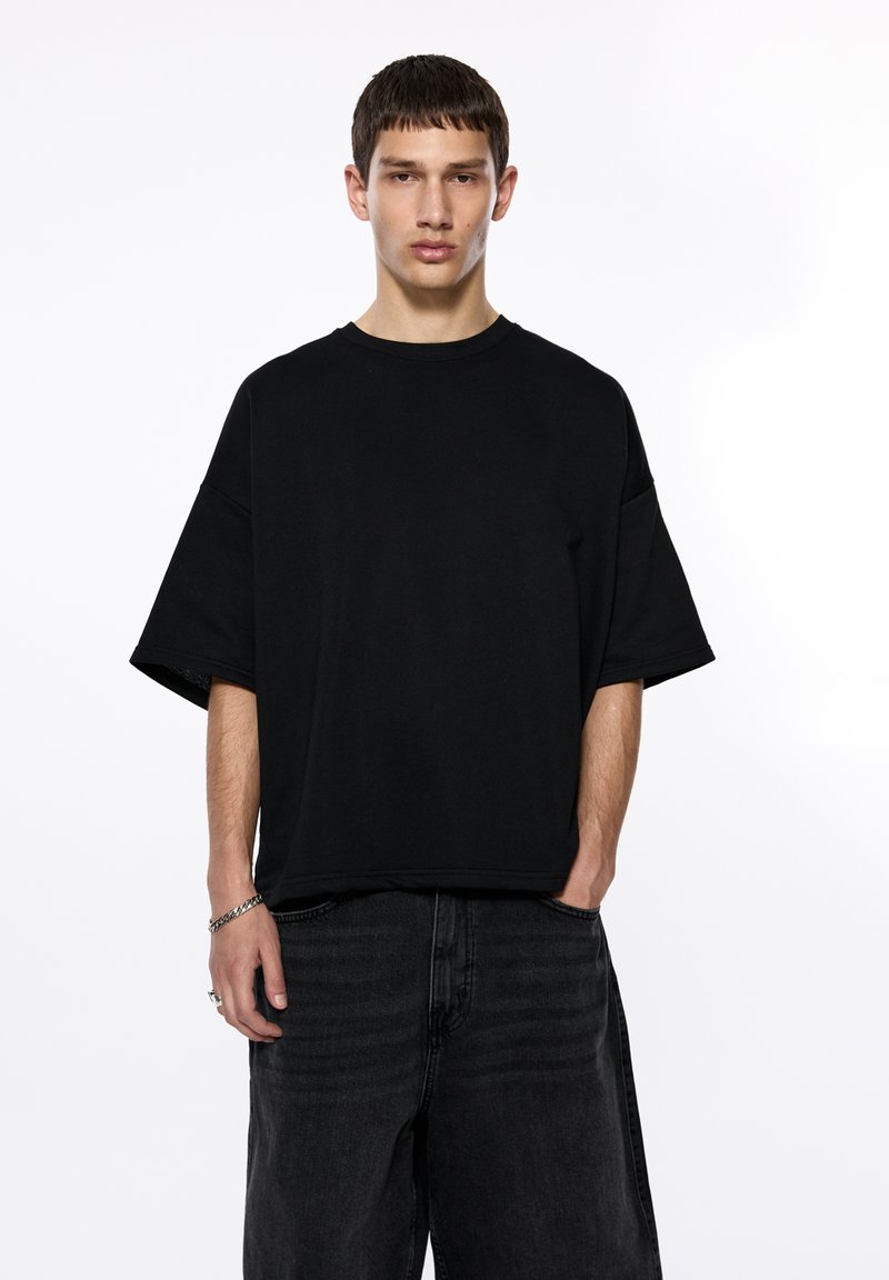 PULL&BEAR SHORT SLEEVE CROPPED - T-Shirt basic - black/schwarz - Zalando.at