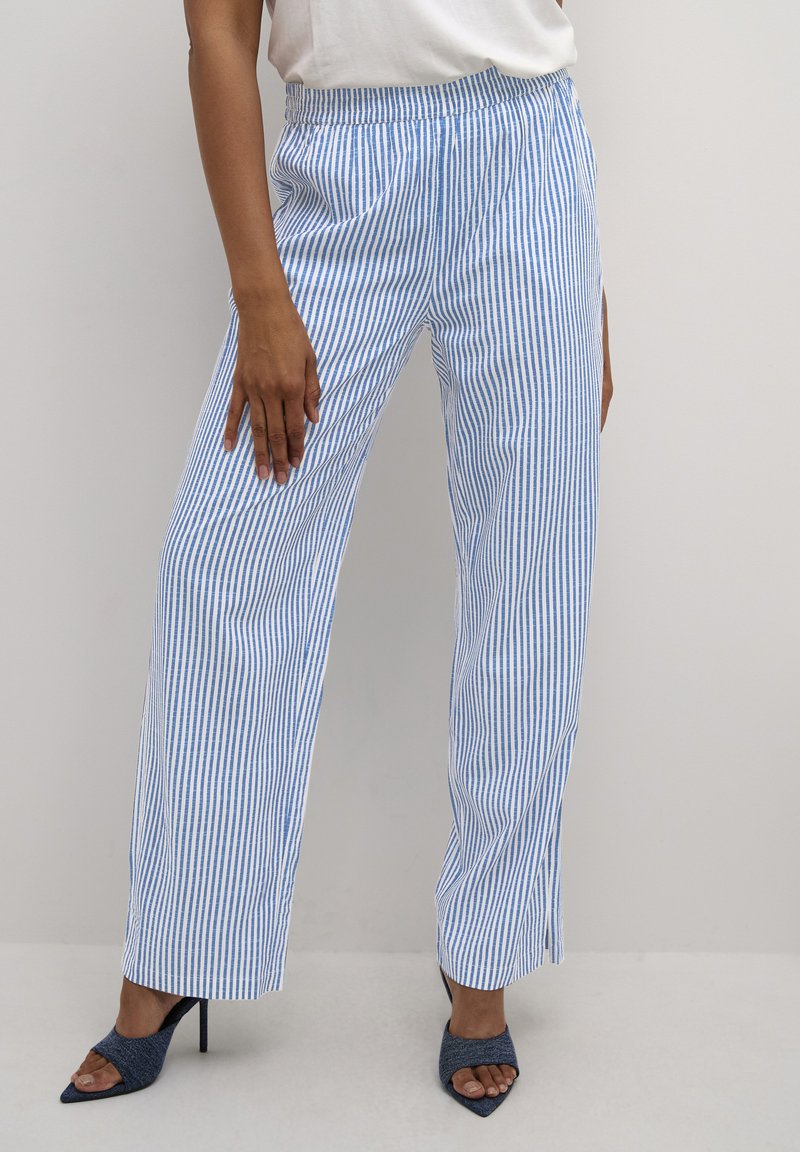 Cream TIAH - Pantalon classique - blue milkboy/bleu - ZALANDO