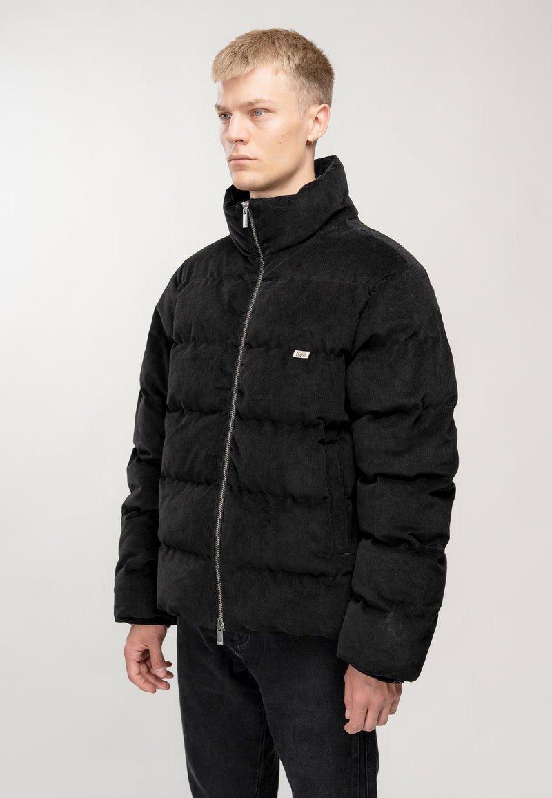 PEQUS UNISEX PUFFER JACKET - Winter jacket - black - Zalando.de
