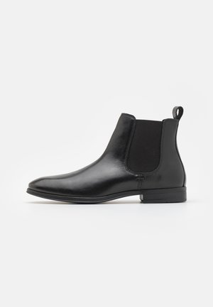 KARL LAGERFELD KRAFTMAN CHISEL TOE CHELSEA BOOT - Stivaletti - black ...