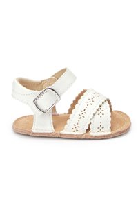 Next BABY SANDALS - Sandály - white scallop/bílá - Zalando.cz